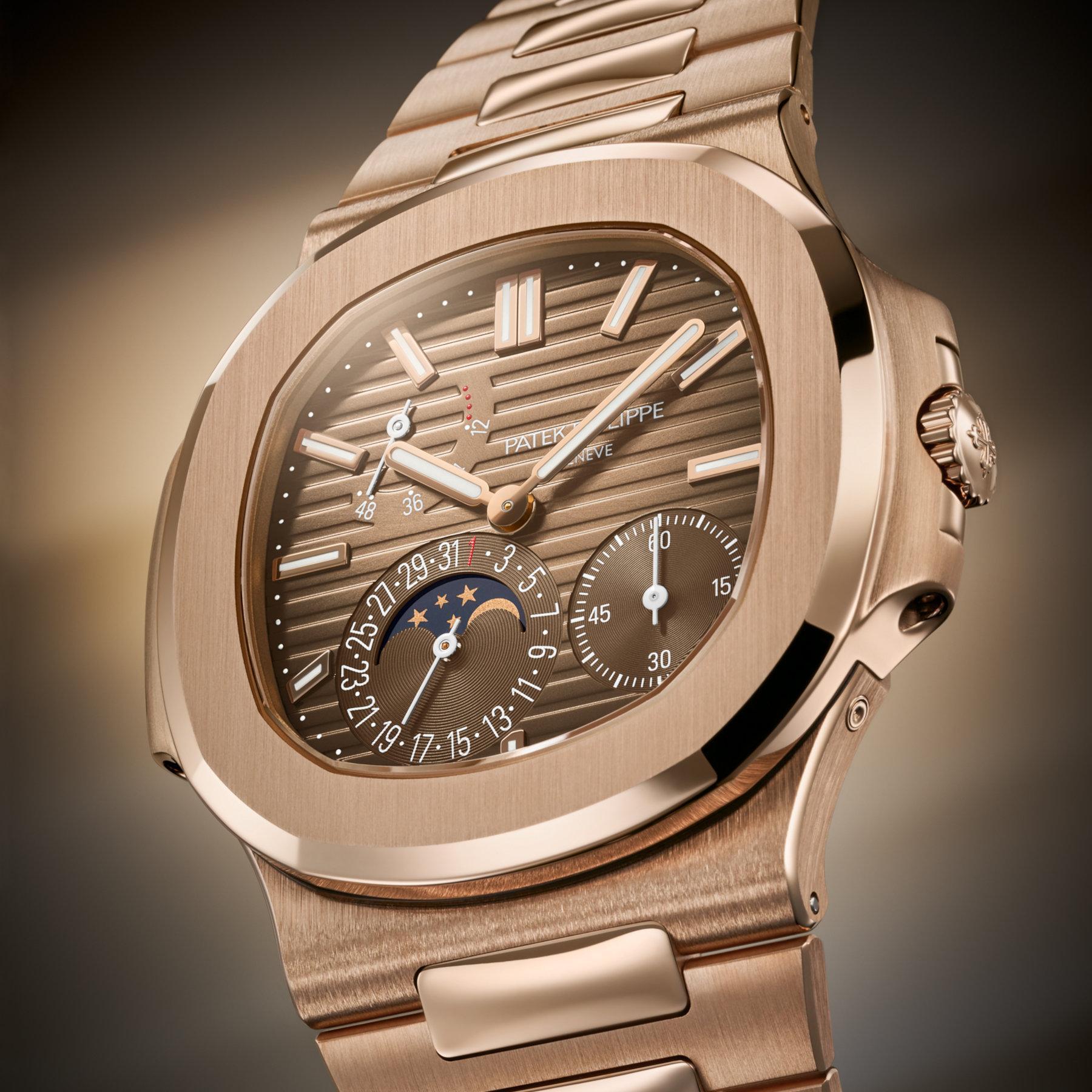 Patek Philippe Introduces the New Nautilus 5712/1R in Full Rose Gold ...