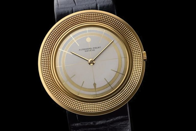 Audemars Piguet Gold Watch Guide: All the Alloys and Best Models