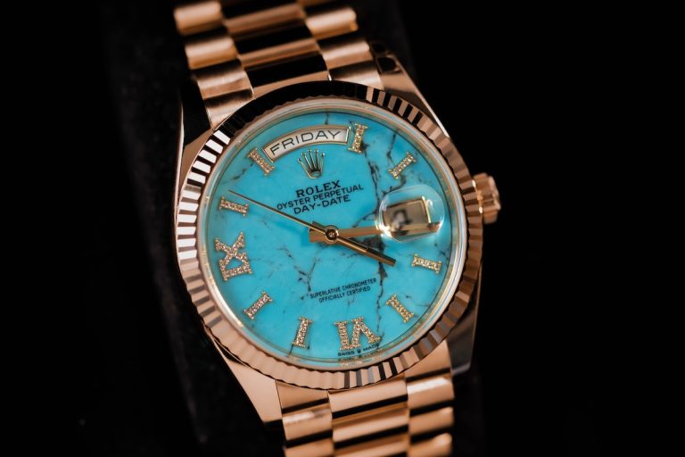 Turquoise Watches: Finding the Best Turquoise Luxury Watches