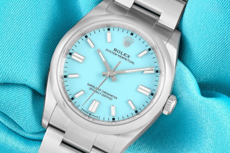 Turquoise Watches: Finding the Best Turquoise Luxury Watches